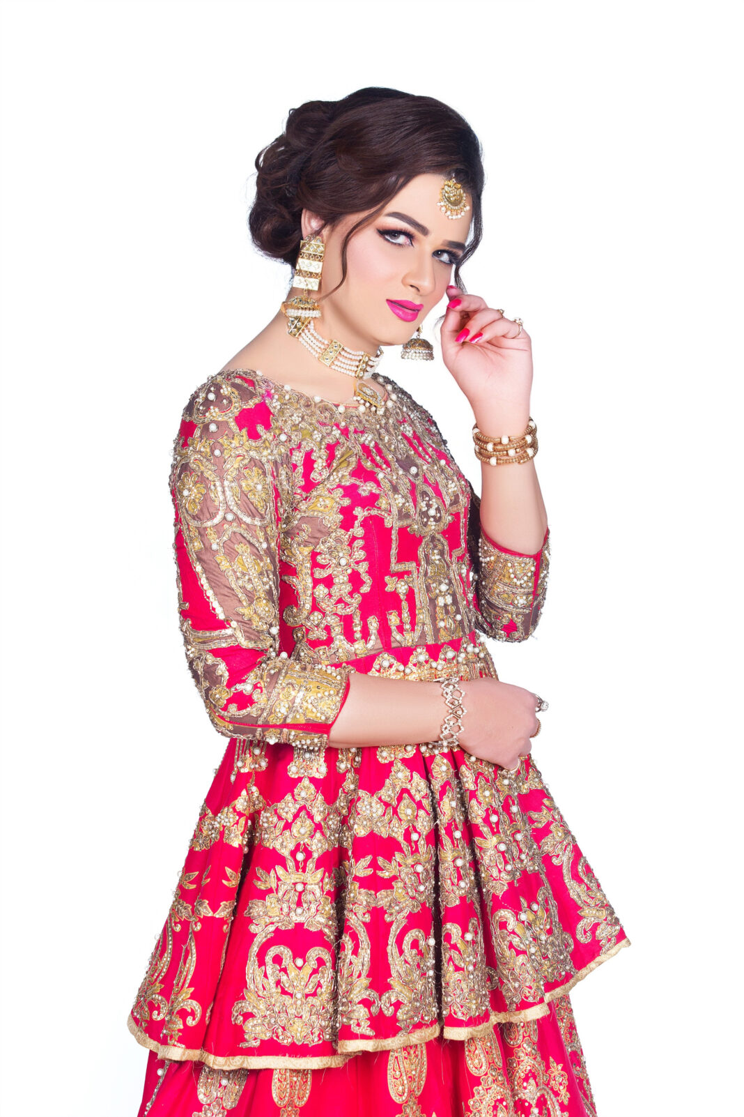 Shyraa Roy makes history as Miss Trans Pakistan 2021 | MISS PAKISTAN WORLD